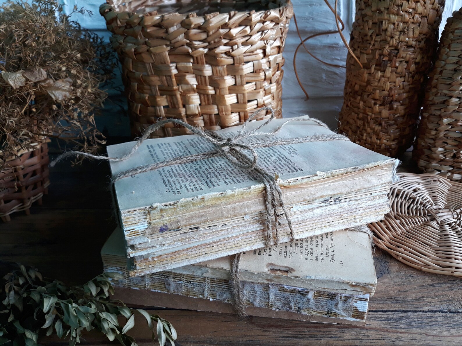 Vintage Old Books Bundle Altered Books Upcycled Vintage - Etsy