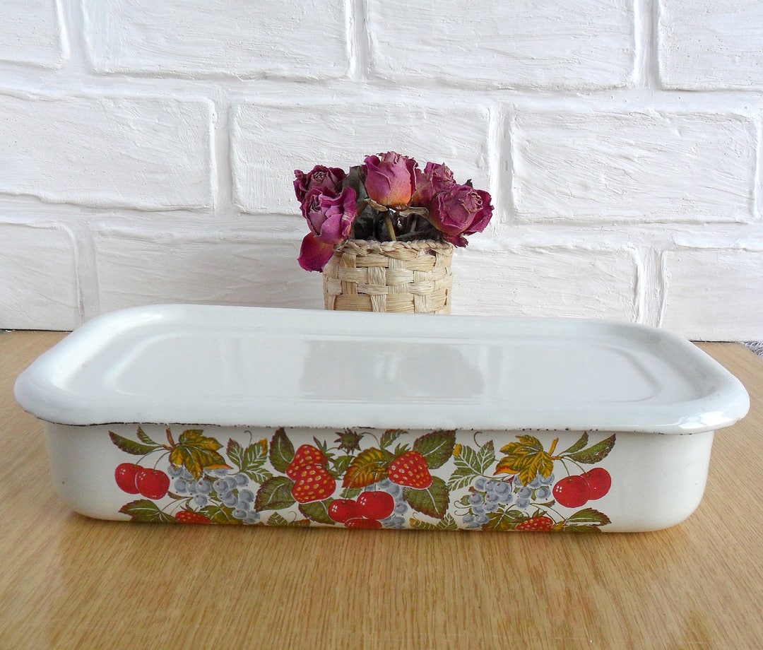 80s Vintage Soviet Enamel Food Container, White Enamel Ware Vintage ...