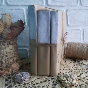 Rustic Books Set Rustic Wedding Table Shabby Chic Book Bundle Old Book ...