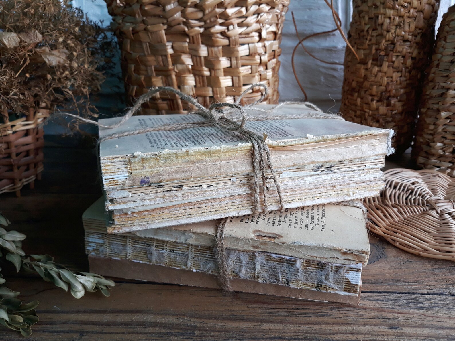 Vintage Old Books Bundle Altered Books Upcycled Vintage - Etsy