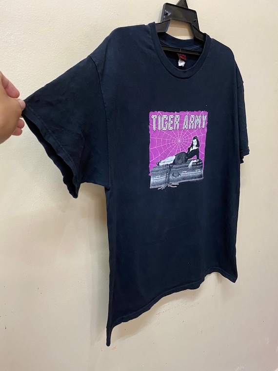 Vintage Tiger Army Music Band t shirt - Gem