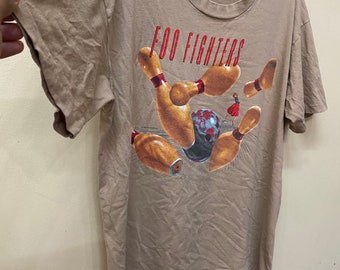 Vintage 90s Foo Fighters 1996 Grunge Band Tshirt - Etsy Vintage 90s Foo Fighters 1996 Grunge Band Tshirt - Etsy