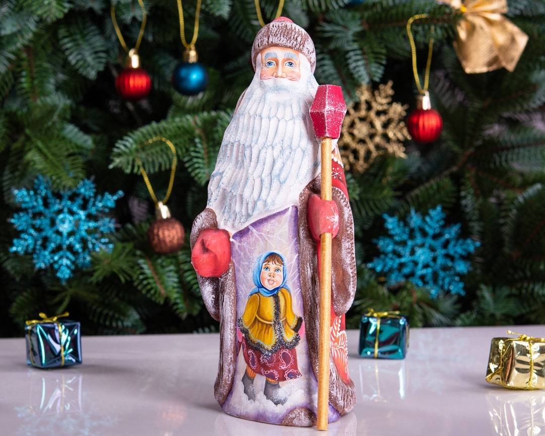 Wooden Carved Santa Claus Figurine, Handmade Christmas Holiday Home ...