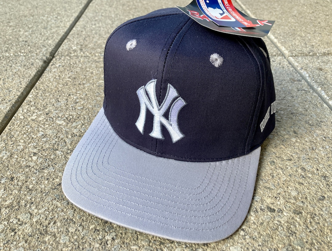 90s New York YANKEES Snapback Cap by TWINS / Beautiful Design ...