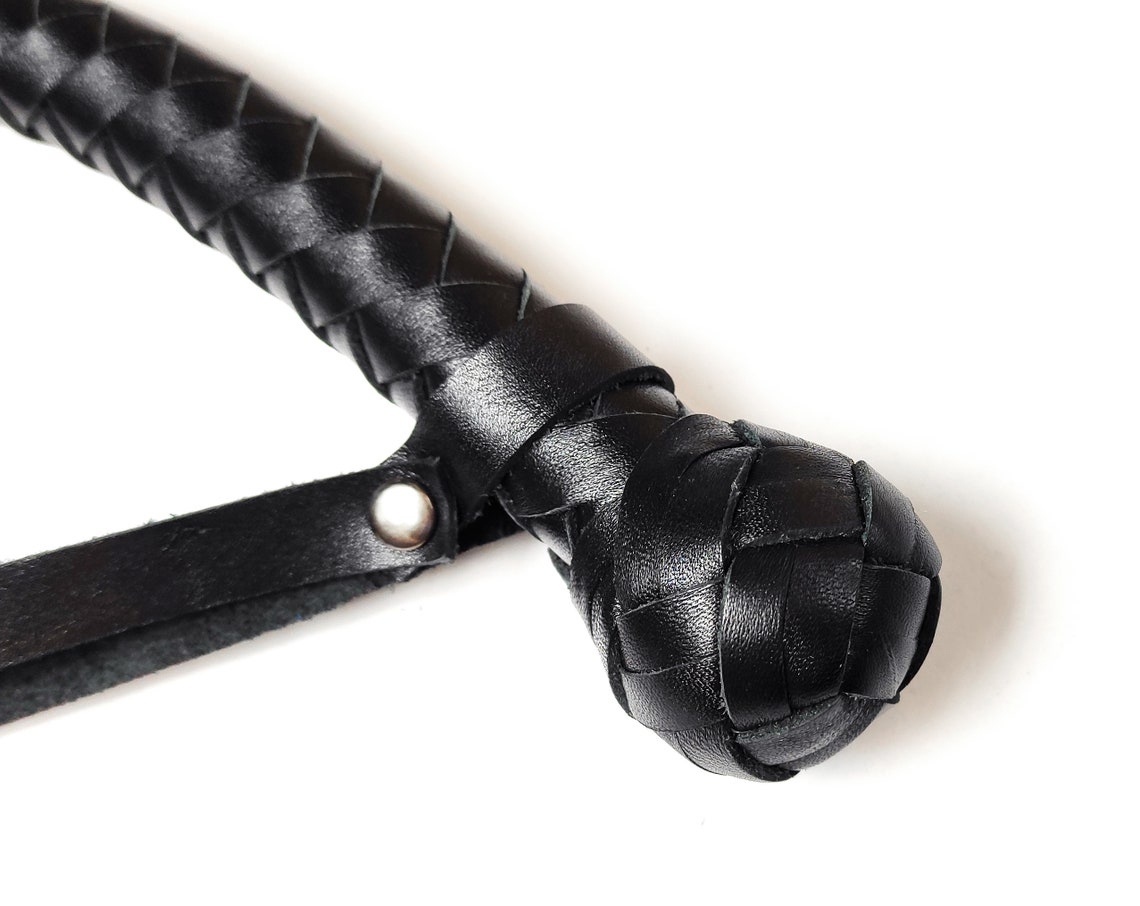 Leather Snake Whip / BDSM Snake Whip / Stinger Snake Whip - Etsy