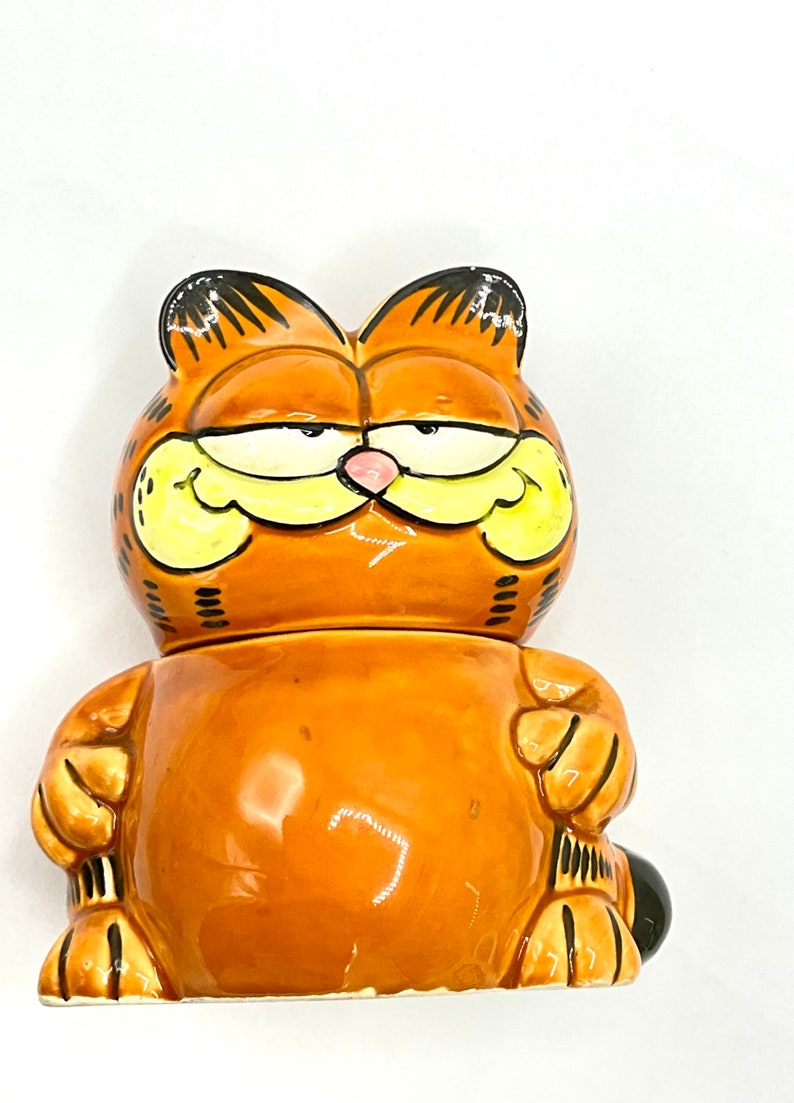 Gorgeous Vintage Garfield Sugar Bowl,cat, Red Hat, Exercise, Ceramic ...