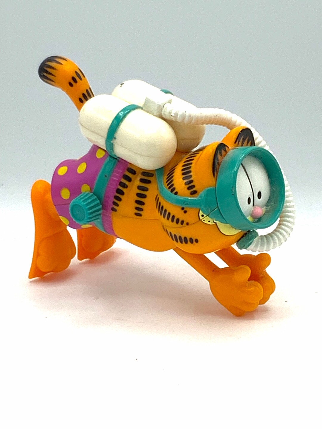 Gorgeous Collectible and Vintage Garfield to Diver, Toy, Cat, Orange ...
