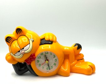 Gorgeous Collectible and Vintage Garfield Clock, Alarm Desk, Cat ...