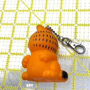 Gorgeous Collectible and Vintage Garfield Keychain, Cat Orange. - Etsy