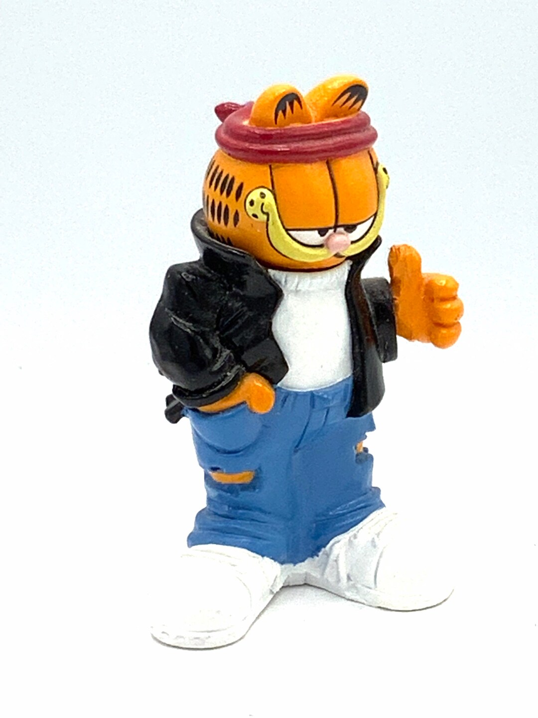 Gorgeous Collectible and Vintage Garfield With Pants and T-shirt Toy ...