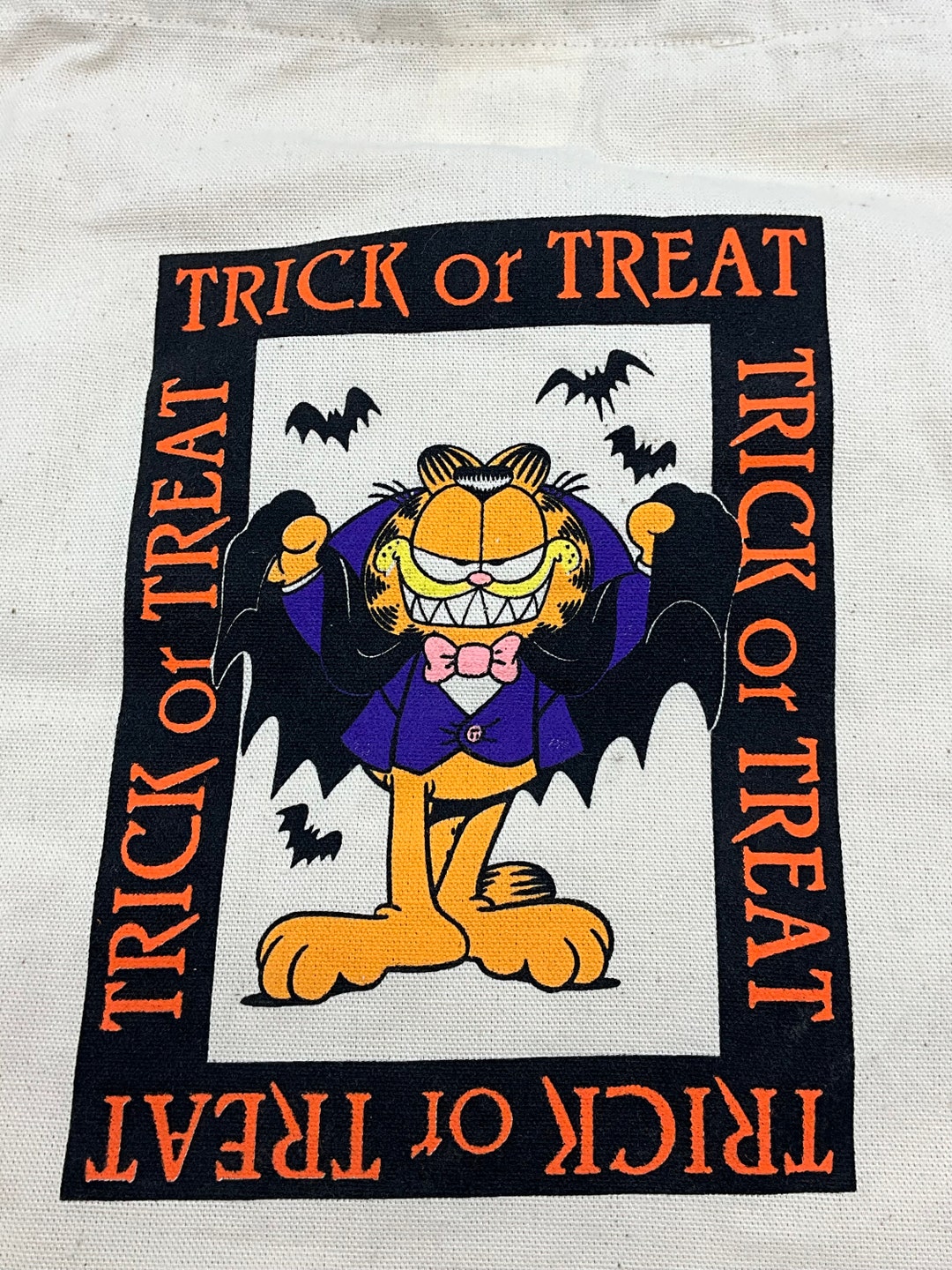Gorgeous Collectible and Vintage Garfield Material Bag, Trick or Treat ...