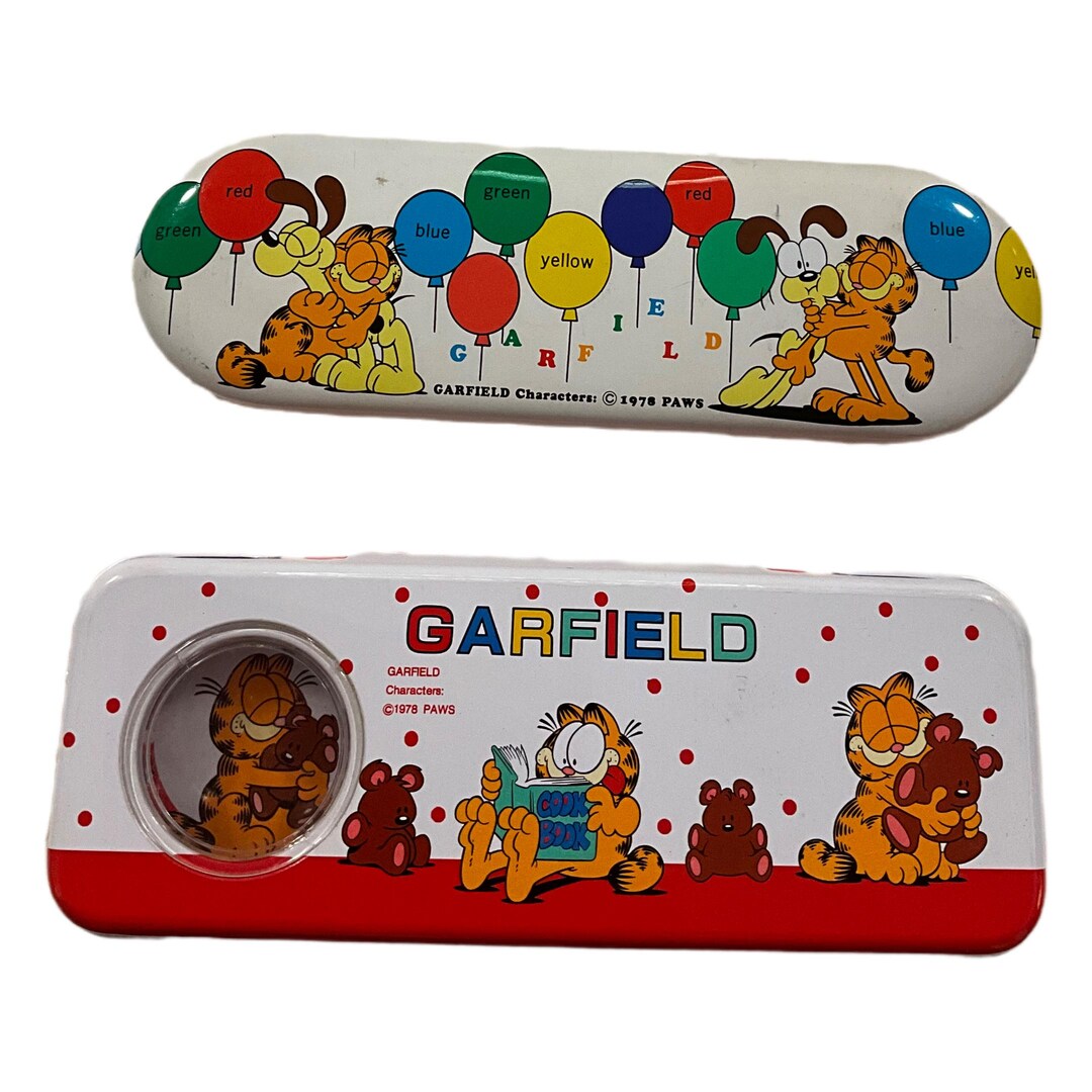 Gorgeous Collectible and Vintage Garfield Pencil Holder, Pencil Case ...