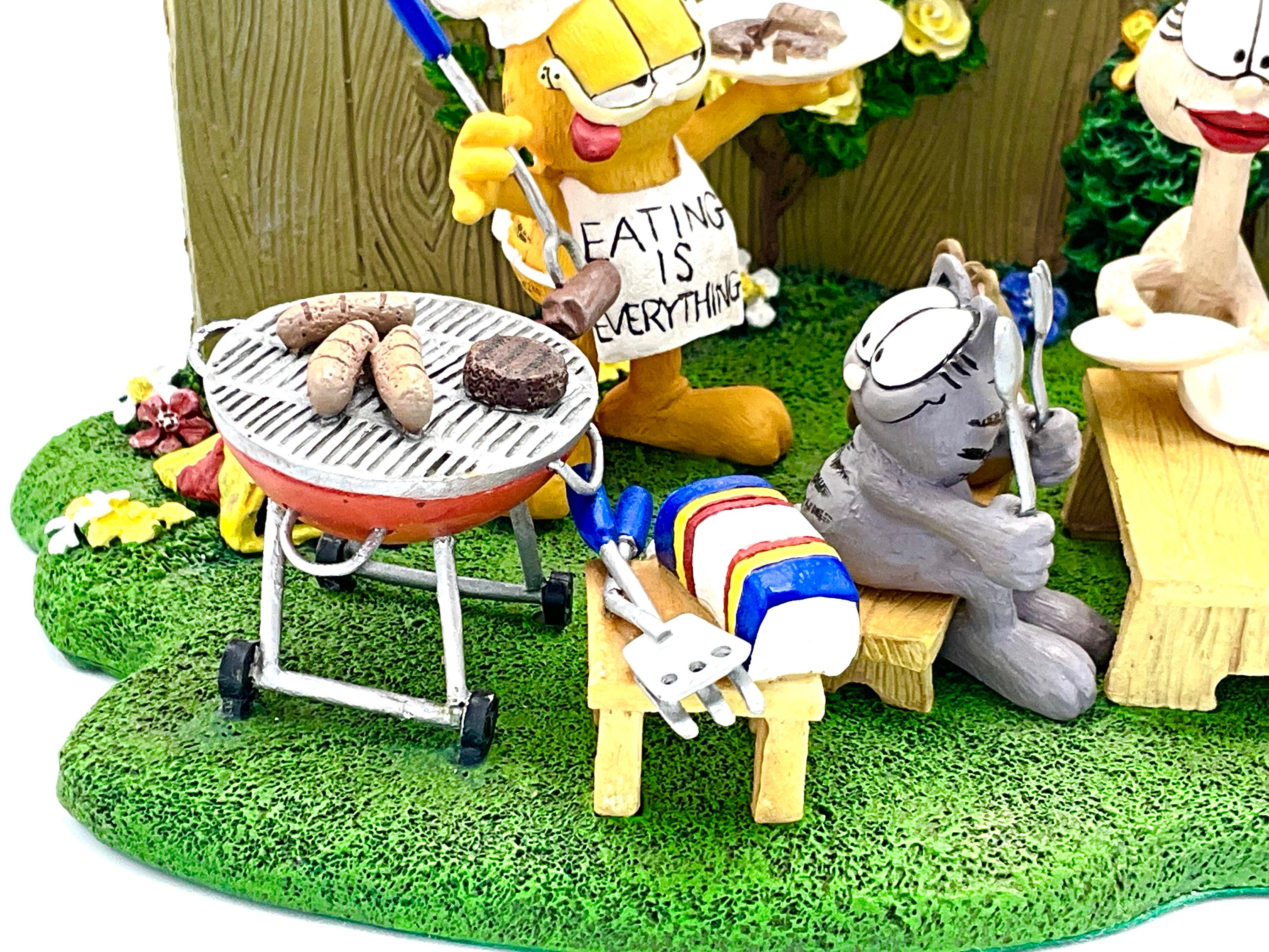 Gorgeous Collectible and Vintage Garfield Summer Barbecue by Danbury ...