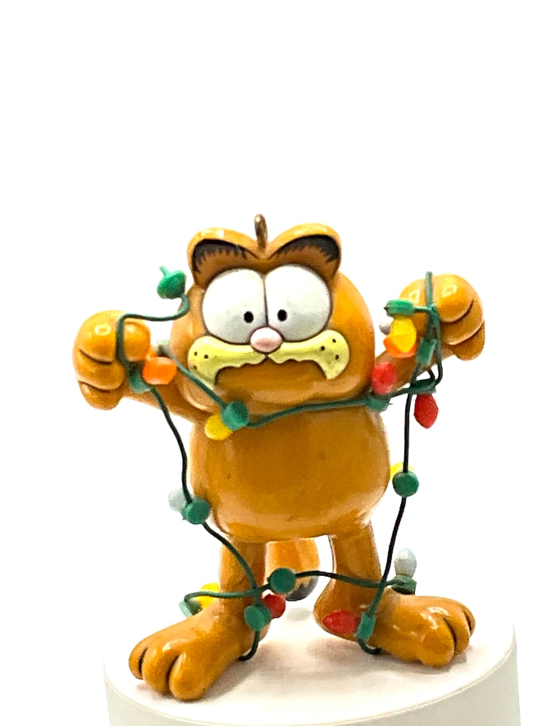 Gorgeous Collectible and Vintage Ornament as Garfield Holding Lights ...