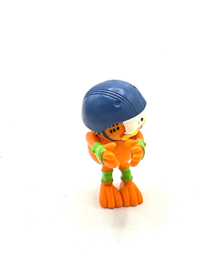 Gorgeous Collectible and Vintage Garfield Worker With a Helmet Figurine ...