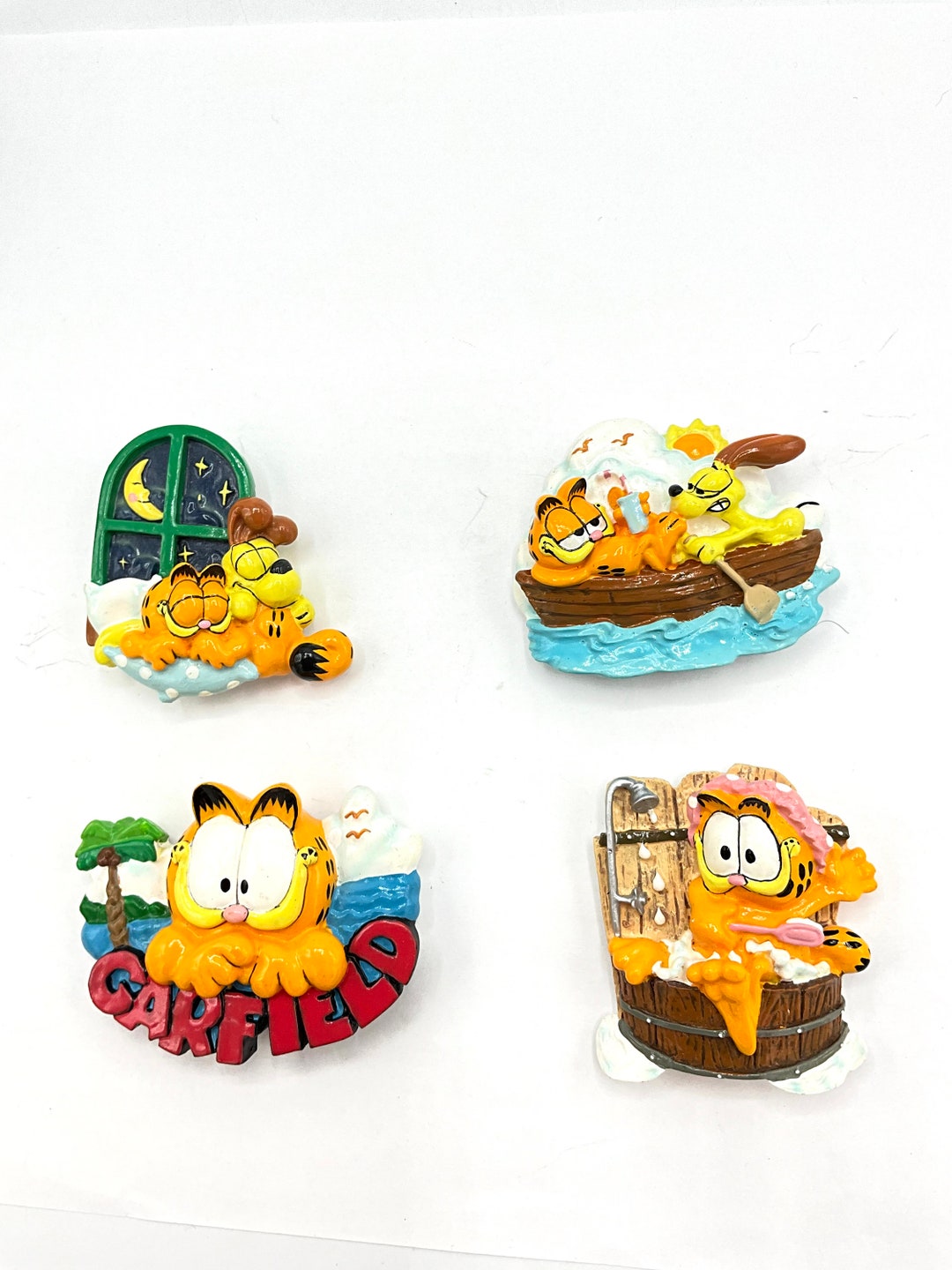 Gorgeous Collectible and Vintage Garfield Magnet Refrigerator ...
