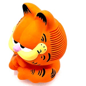 Gorgeous Collectible and Vintage Grinning Terra Cota Chia Pet, Garfield ...