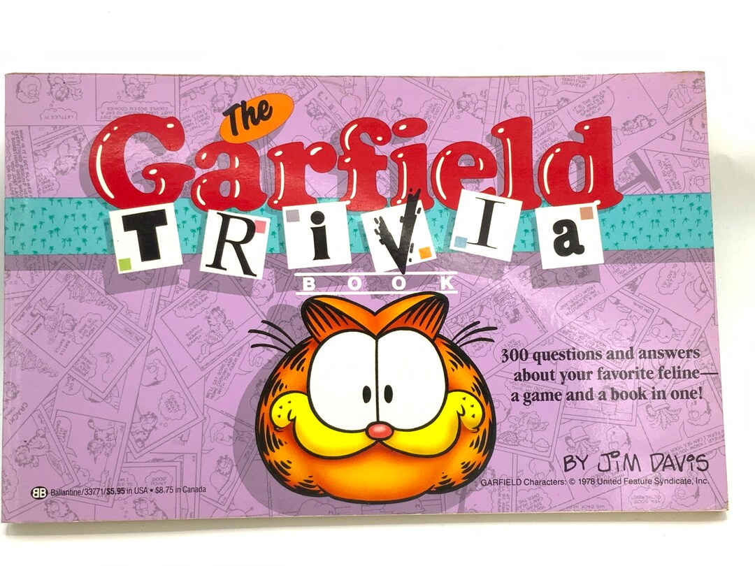 Gorgeous Collectible and Vintage Garfield Trivia Book and Throw His ...