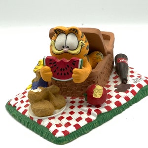Gorgeous Collectible and Vintage Garfield the Gourmet Figurine by ...