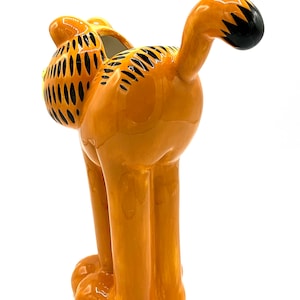 Gorgeous Collectible and Vintage Garfield 3D Vase, Garfield With Long ...