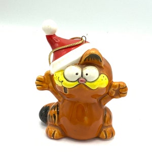 Gorgeous Collectible and Vintage Ceramic Garfield With Red Hat ...
