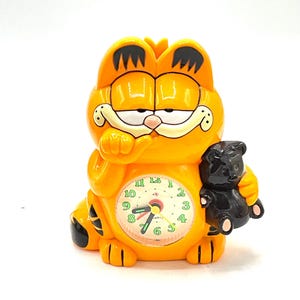 Gorgeous Collectible and Vintage Garfield With Pooky Clock, Alarm Desk ...