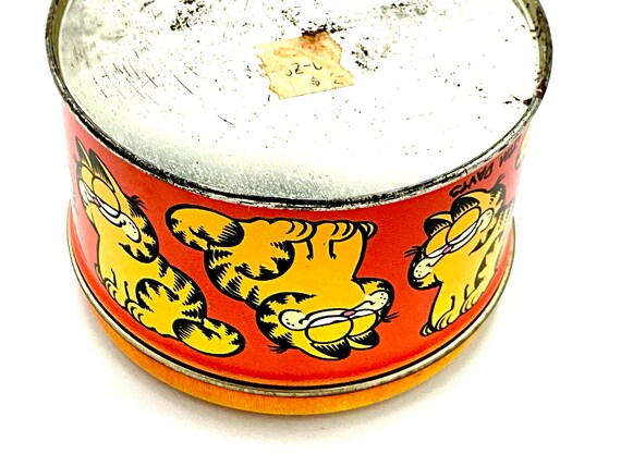 Gorgeous collectible and vintage Garfield round tin b… - Gem