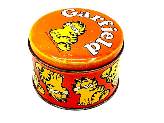 Gorgeous collectible and vintage Garfield round tin b… - Gem