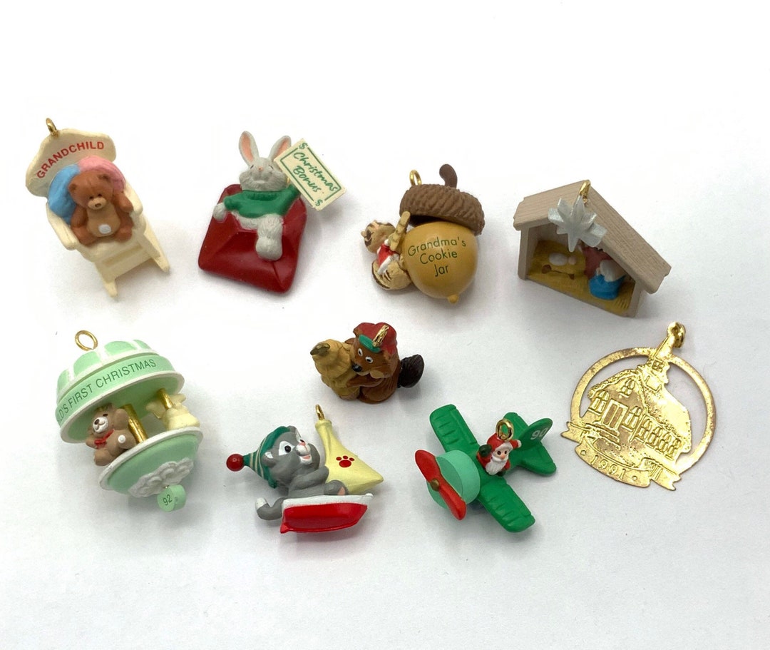 Gorgeous Collectible and Vintage Hallmark Miniature Ornaments. With the ...