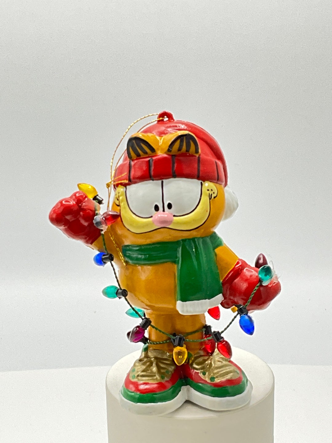 Gorgeous Collectible and Vintage Ornament as Garfield Holding Lights ...