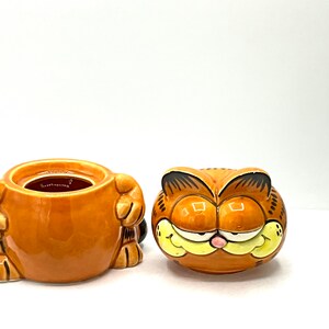 Gorgeous Vintage Garfield Sugar Bowl,cat, Red Hat, Exercise, Ceramic ...