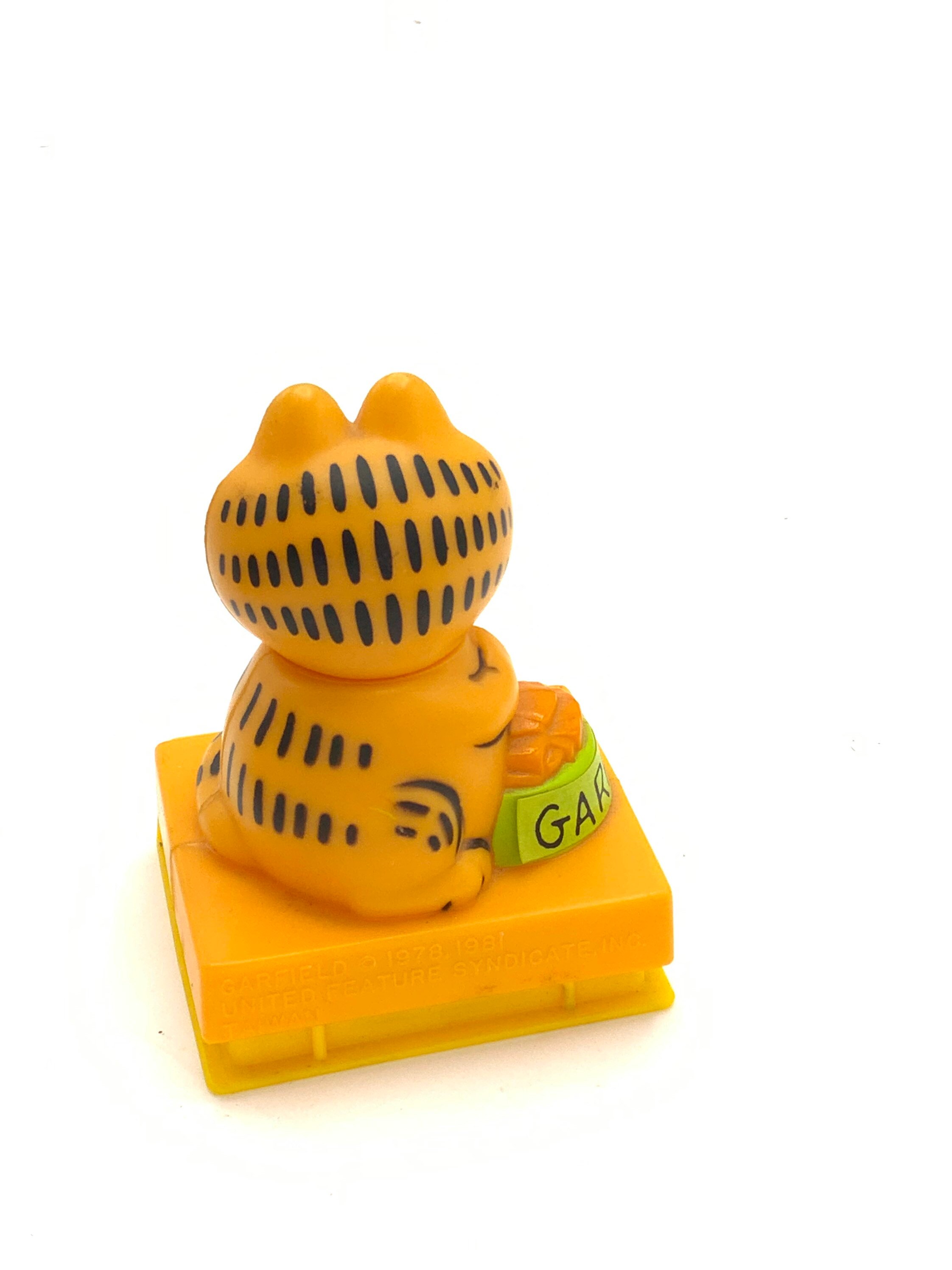 Vintage Garfield Push and Garfield Move His Eyes Figurine - Etsy