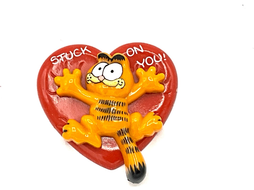 Gorgeous Collectible and Vintage Garfield Magnet Refrigerator ...