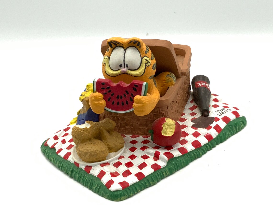 Gorgeous Collectible and Vintage Garfield the Gourmet Figurine by ...