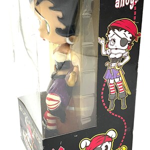 Gorgeous Collectible Betty Boop Pirate Buccaneer, Bobblehead, Bobble ...
