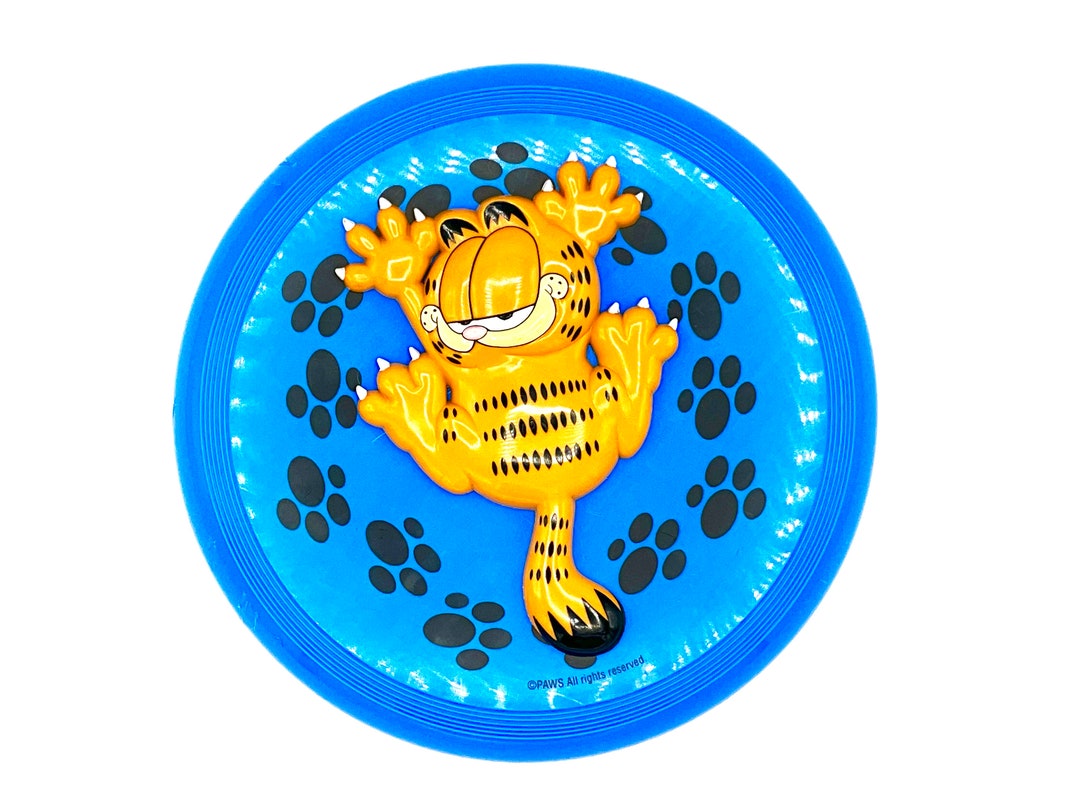 Gorgeous Collectible and Vintage Garfield 3D Frisbee Flying Dish, Paws ...