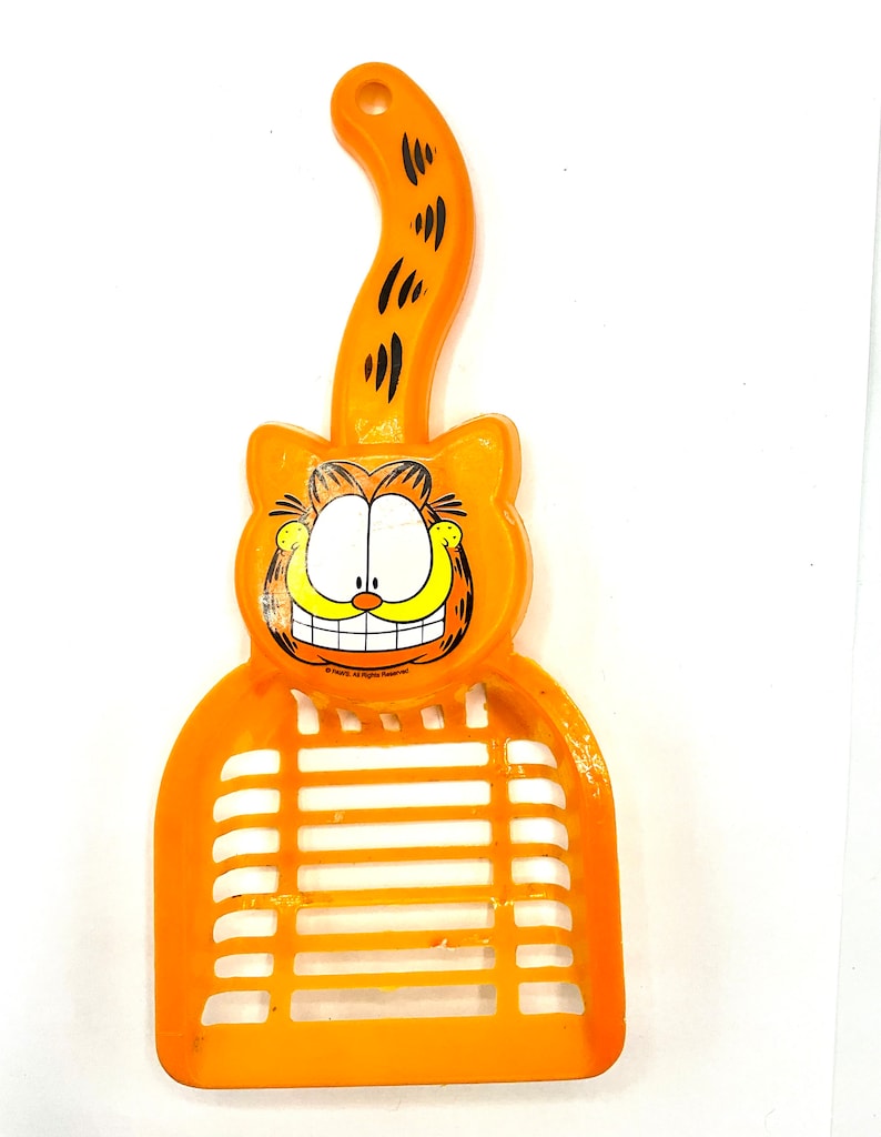 Gorgeous Collectible and Vintage Garfield Poop Scoop Cat Litter, Orange ...