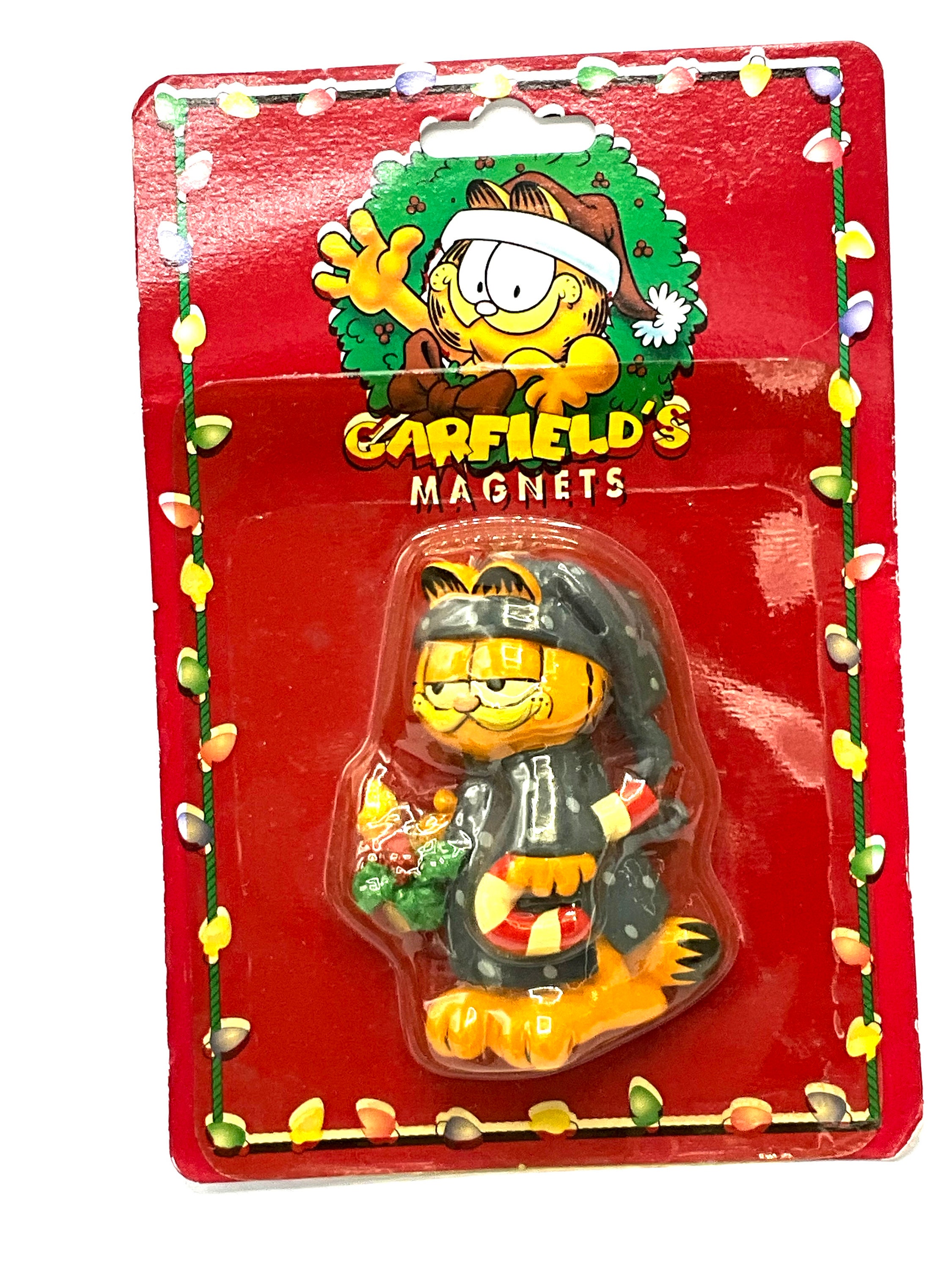 Gorgeous Collectible and Vintage Garfield Magnet Refrigerator ...