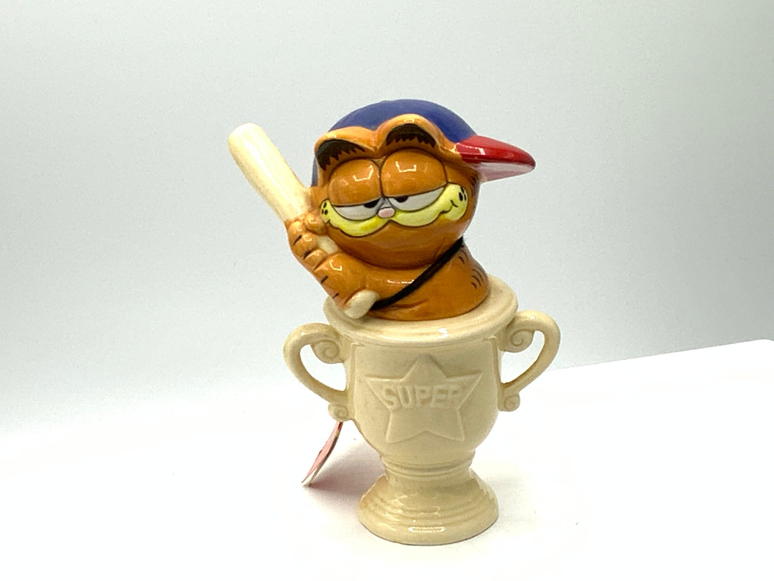 Gorgeous Collectible and Vintage Ceramic Garfield Number 1 Superstar ...