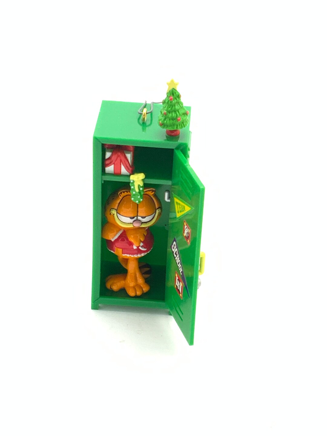 Gorgeous Collectible and Vintage Ornament as Garfield Holiday Hideout ...