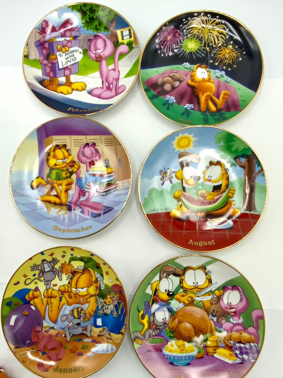 Gorgeous Collectible and Vintage Garfield Collector Plate Calendar ...