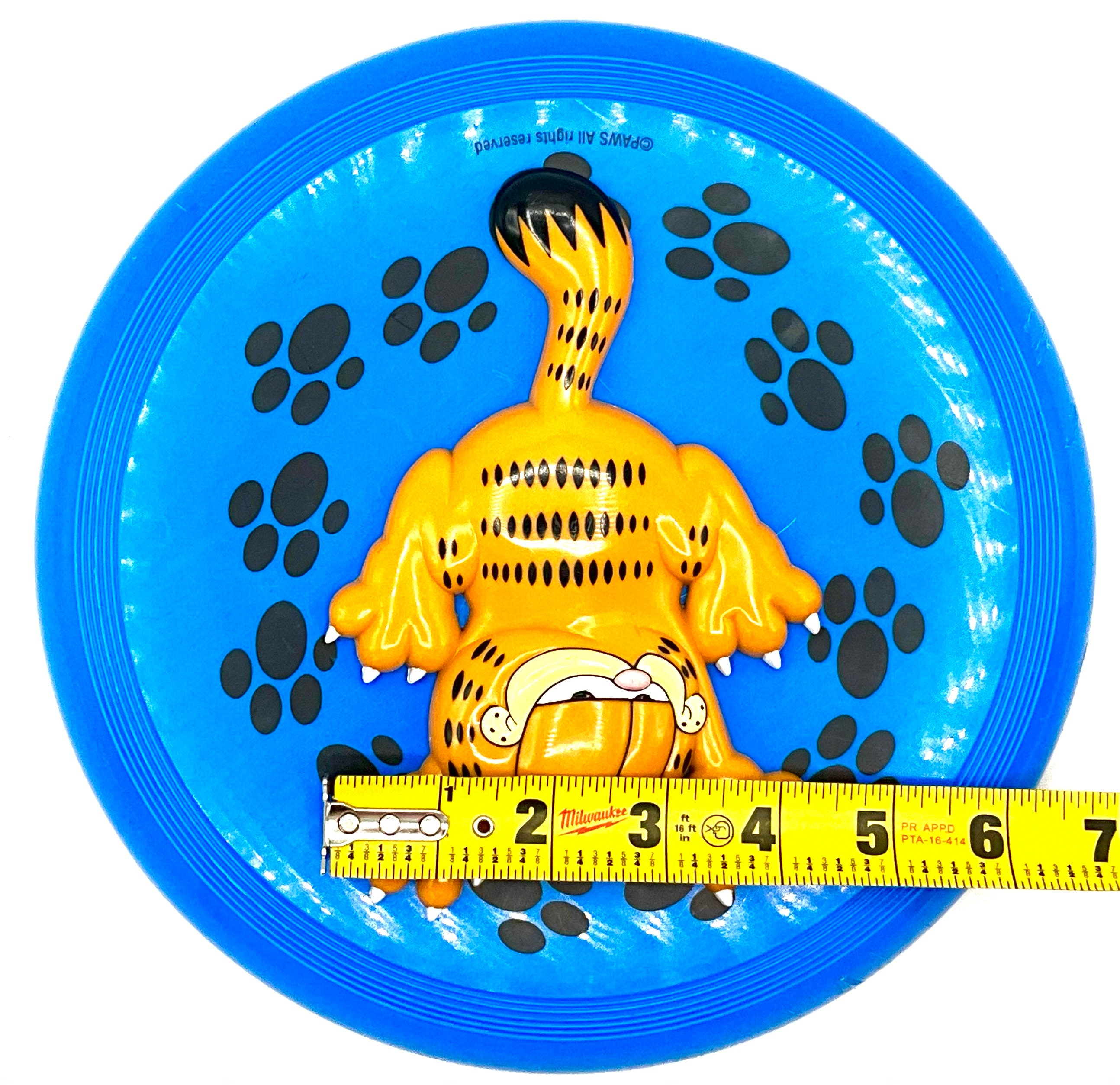 Gorgeous Collectible and Vintage Garfield 3D Frisbee Flying Dish, Paws ...