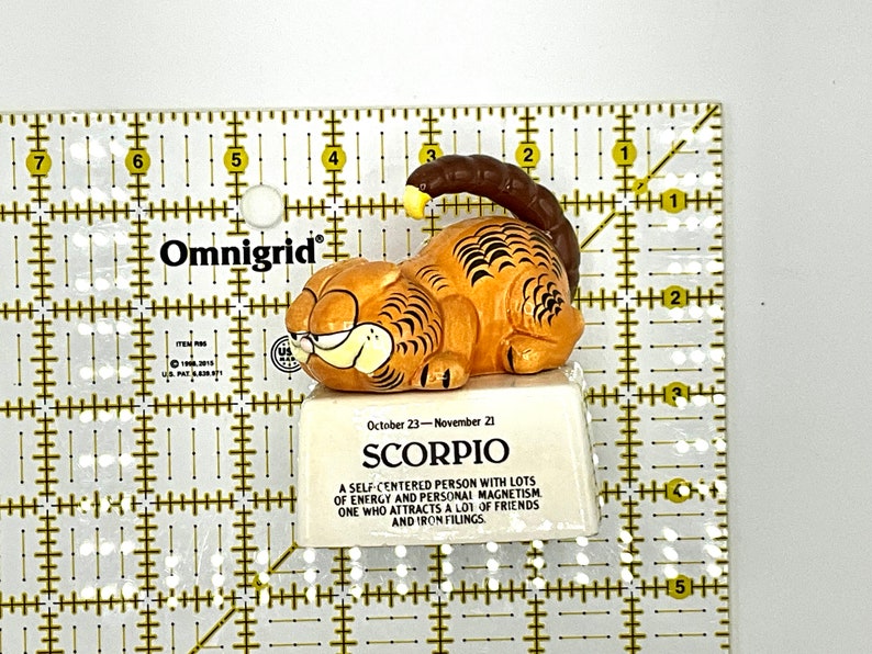 Gorgeous Collectible and Vintage Porcelain Garfield by Enesco, Scorpion ...