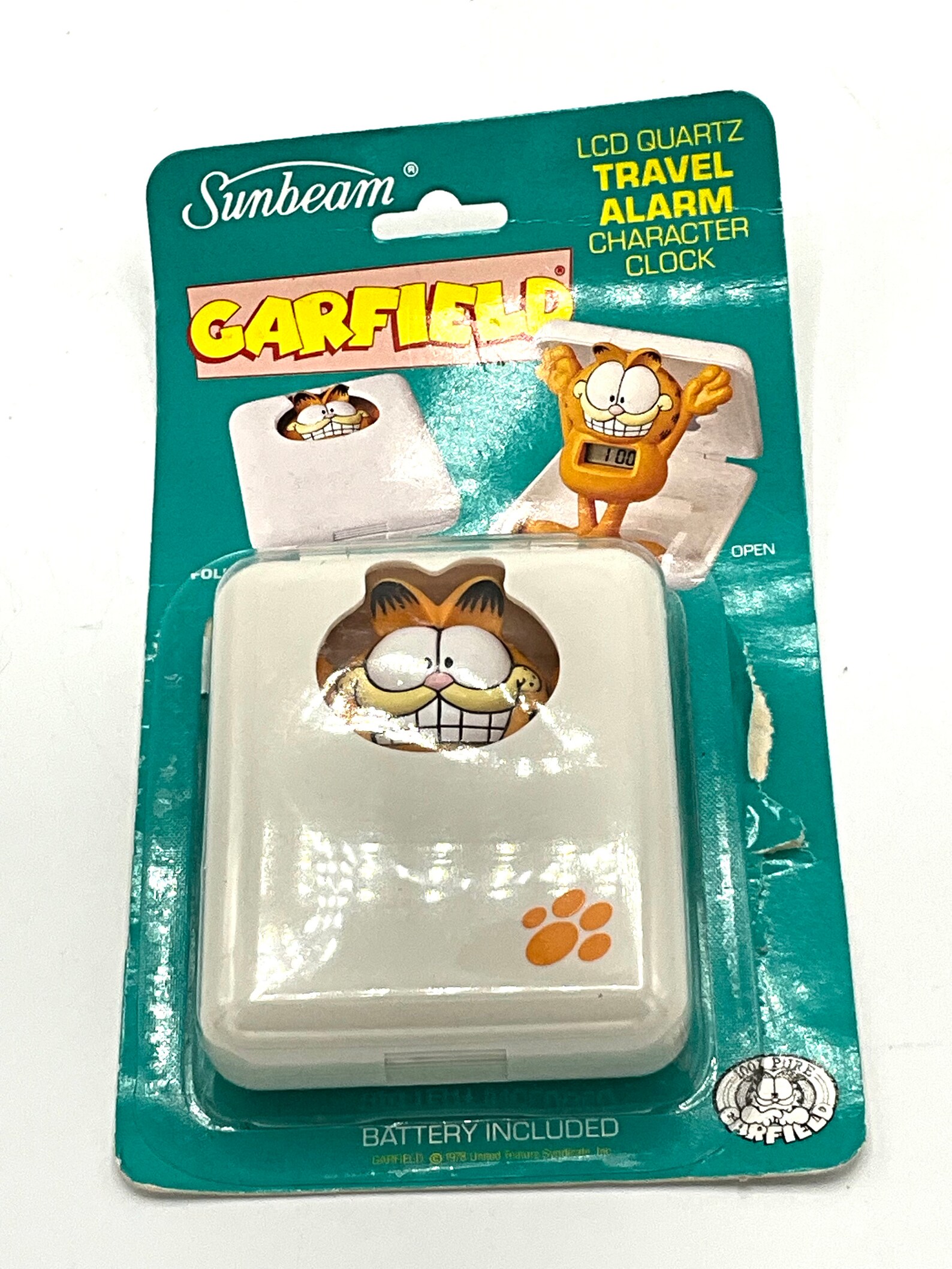 Gorgeous Collectible and Vintage Garfield Clock, Alarm Desk, Cat ...