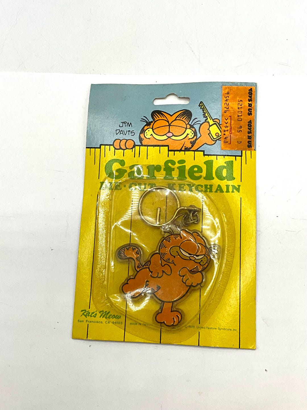 Gorgeous Collectible and Vintage Garfield, Keychain by Enesco, Seal ...
