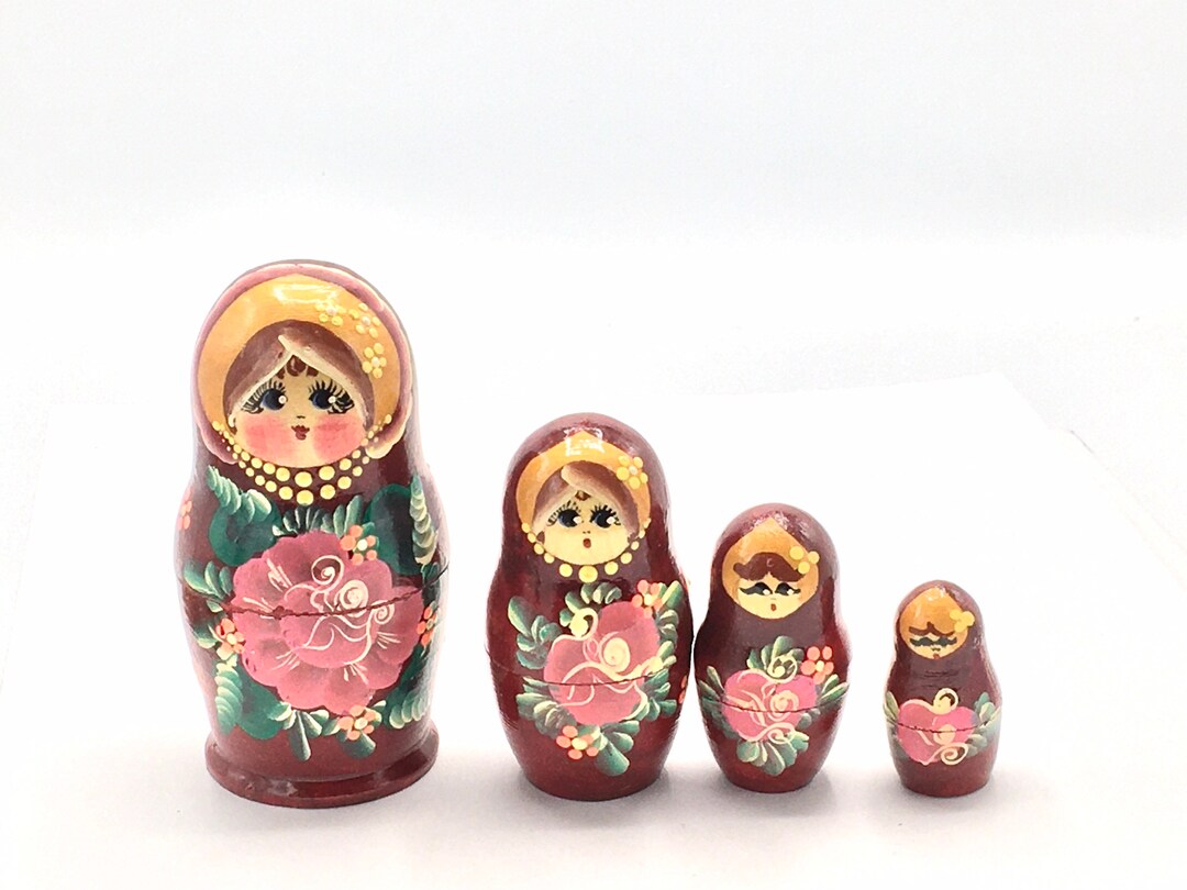 Vintage Nesting Doll With Flower Design, Set of 4. - Etsy