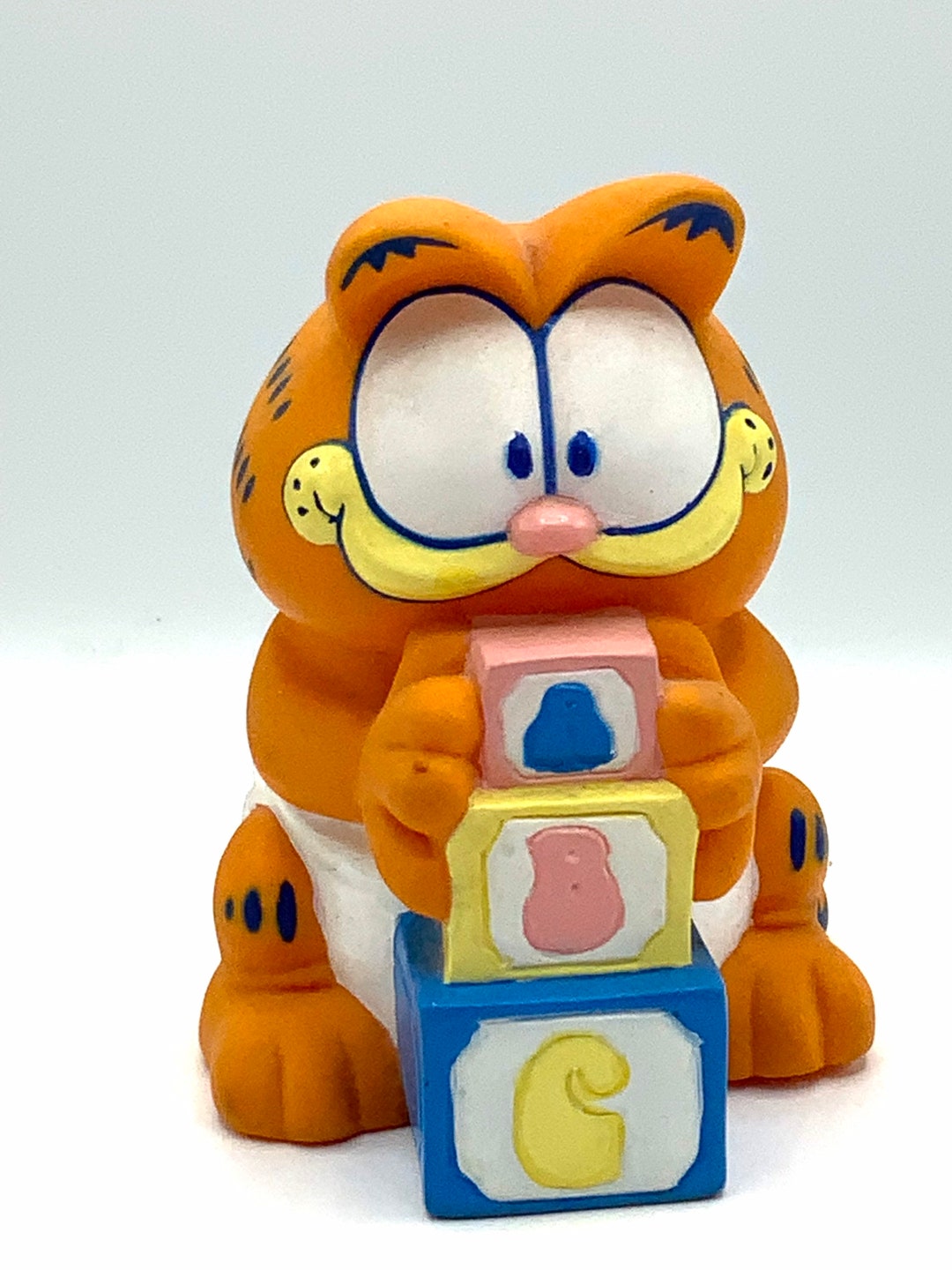 Gorgeous Collectible and Vintage Garfield as ABC Squeeze Toy , Cat ...