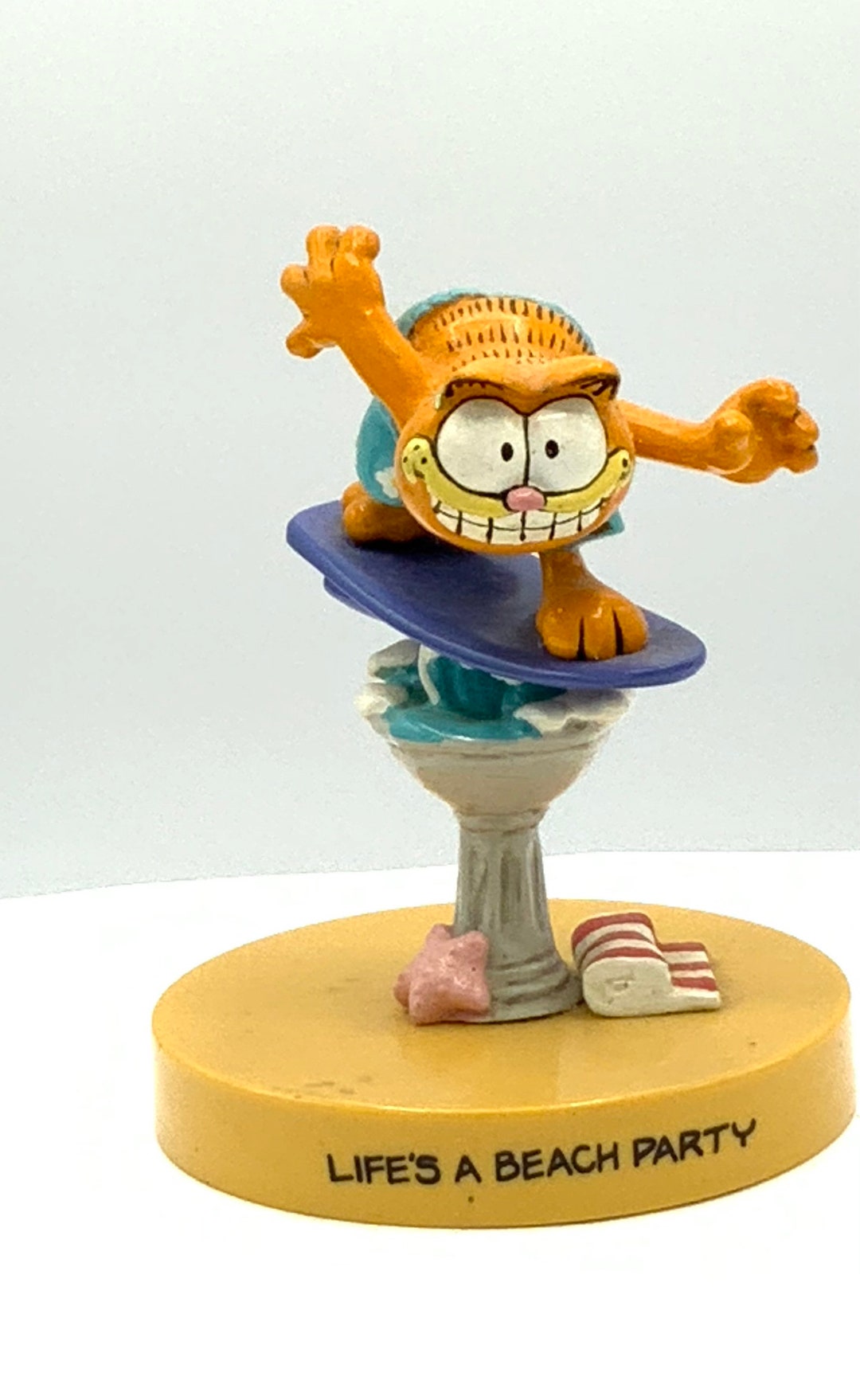 Gorgeous Collectible and Vintage Garfield Surfing, Figurine, Cat ...