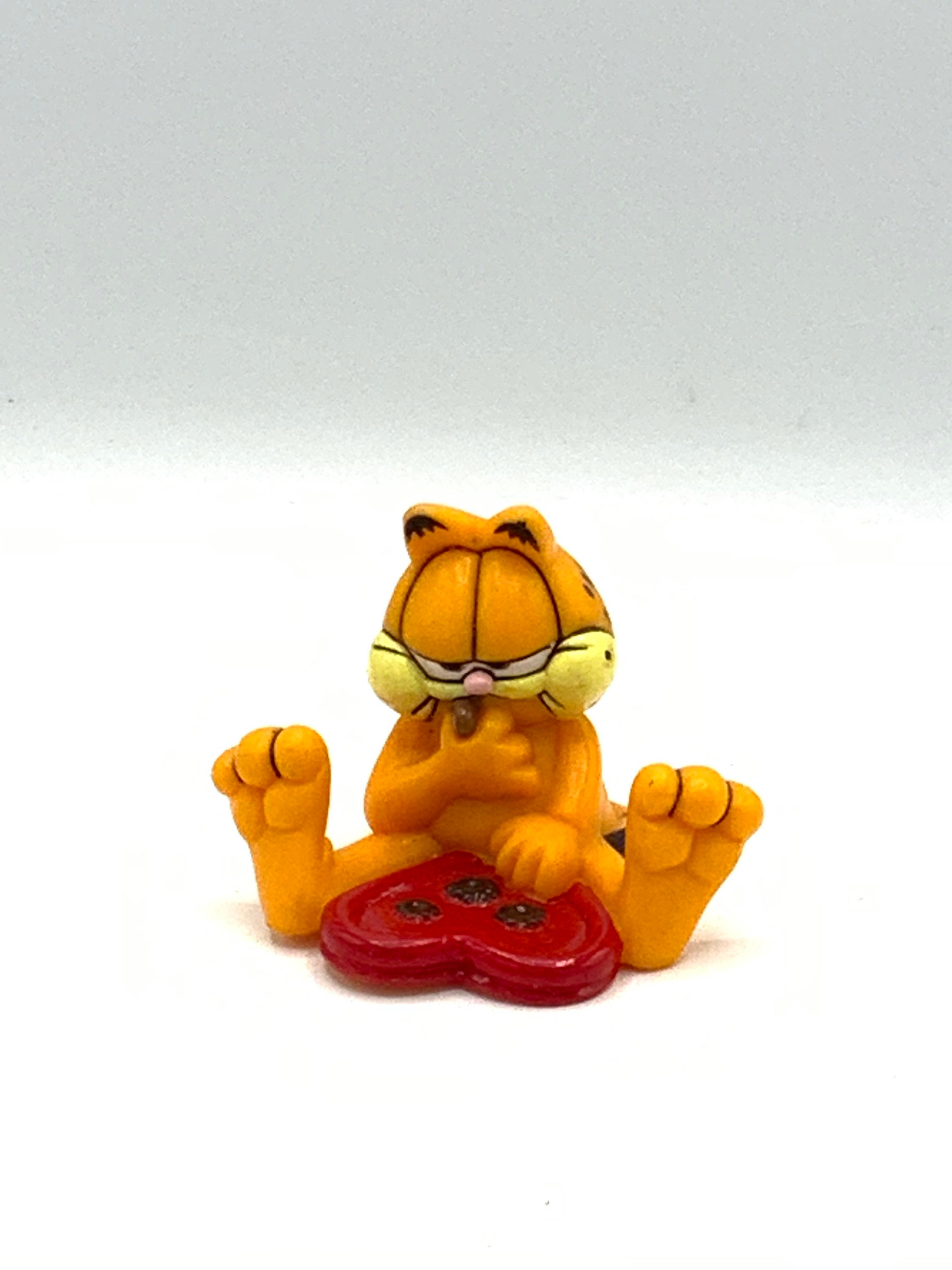 Gorgeous Collectible and Vintage Vintage Garfield is Eating - Etsy