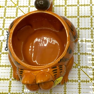 Gorgeous Collectible and Vintage Rare Garfield Flower Pot, Cat, Ceramic ...
